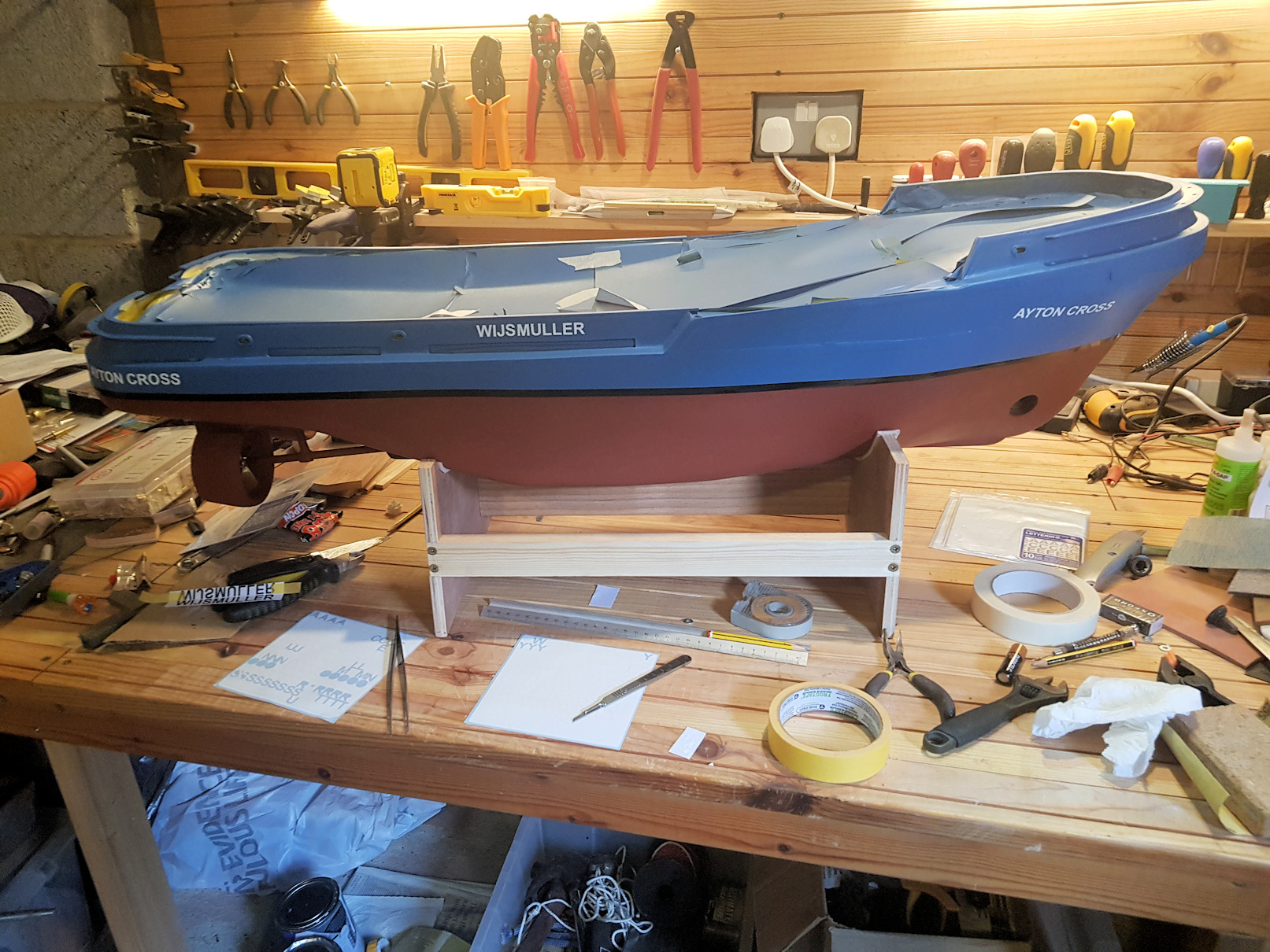 Ayton Cross tug build